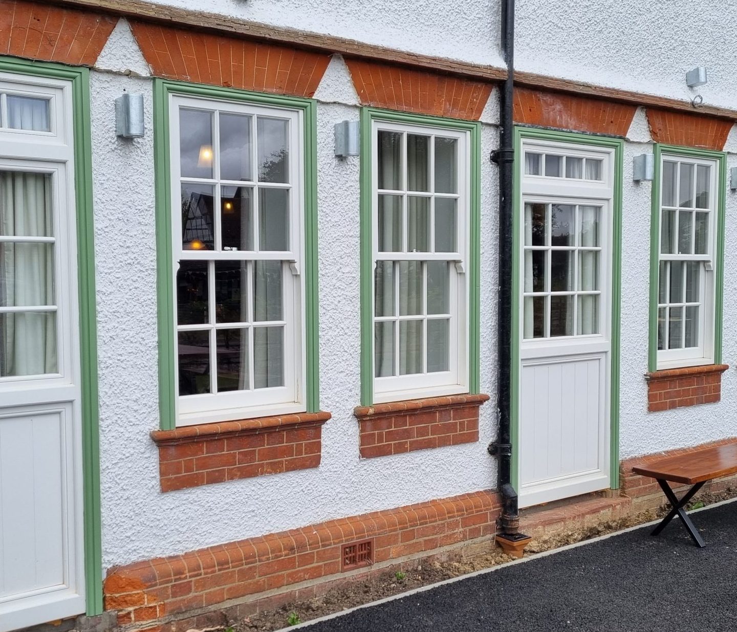 Georgian Sash Windows: Authentic 6-Over-6 Design Guide